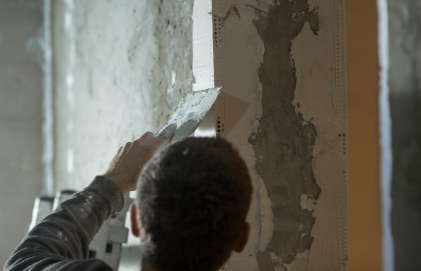 How To Fix Bubbling Plaster: Causes & Quick Repair Tips