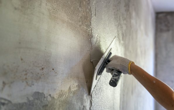 How To Fix Bubbling Plaster: Causes & Quick Repair Tips