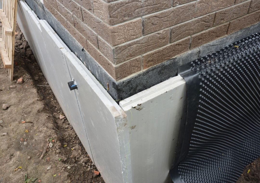 Damp Proofing Vs Waterproofing – Key Differences